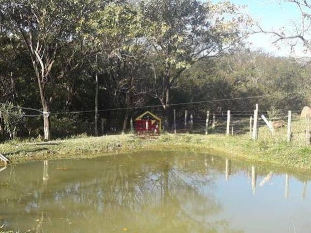 Chácara Bom Retiro 2 Dormitórios 13.000m² excelente localização com churrasqueira e varanda!