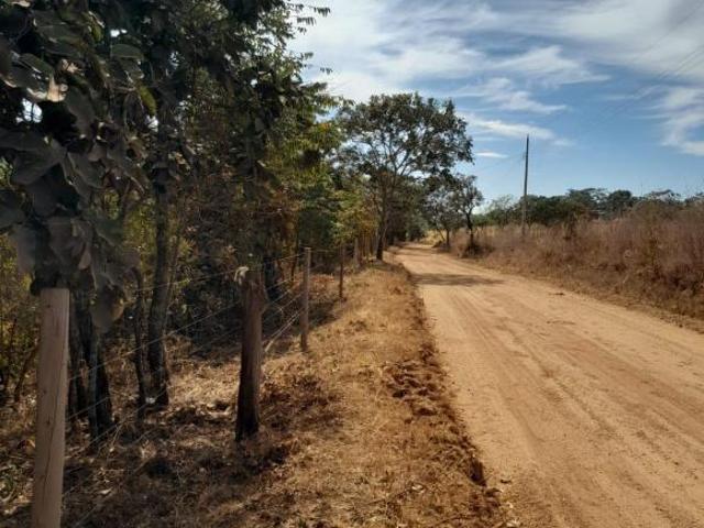 CHÁCARA C/19.400M2 PRÓXIMA AO POSTO CORUMBÁ E AO CENTRO DE LUZIÂNIA