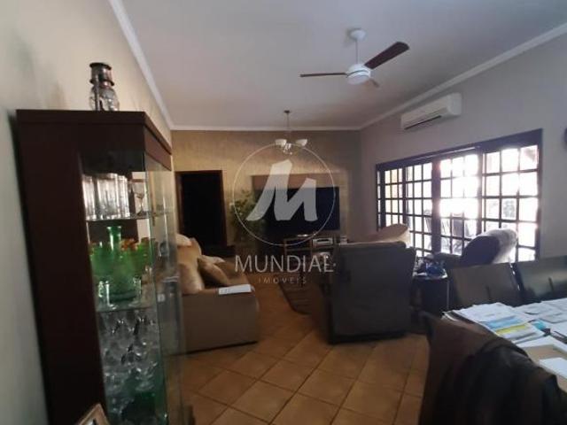 Chacara chacara 3 dormitórios/suite, cozinha planejada, portaria 24 horas, em condomínio fechado