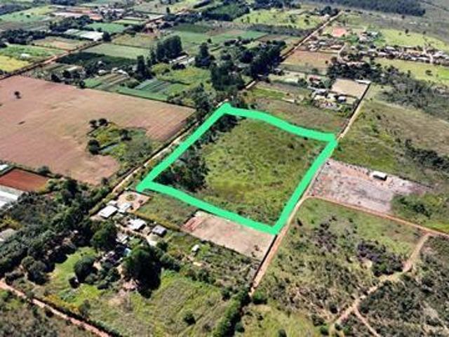 Chácara Chácara terreno com 5.87 ha 35 km do Plano de Piloto
