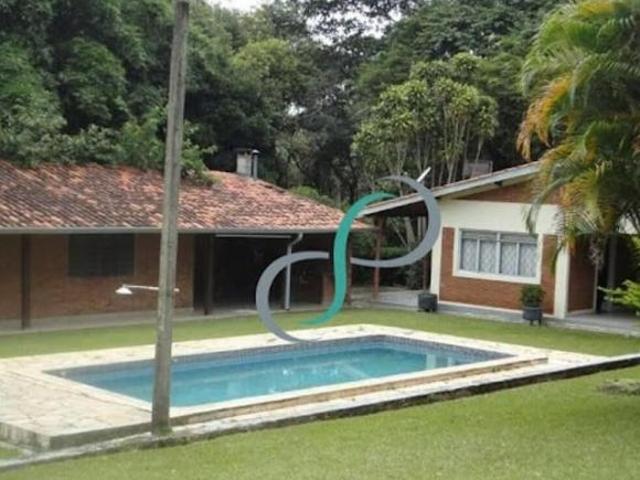 Chácara com 4 dormitórios à venda, 1050 m² por R$ 1.150.000,00 Contendas Valinhos/SP