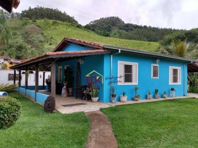 Chácara com 4 dormitórios à venda, 1000 m² por R$ 610.000,00 Centro Jambeiro/SP