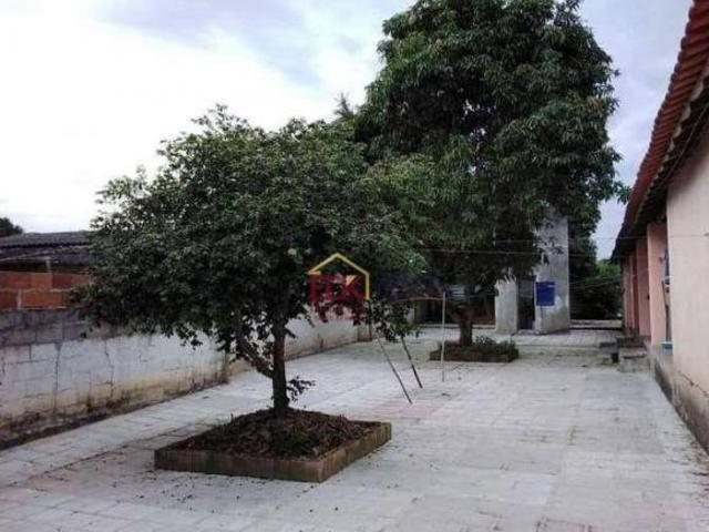 Chácara com 4 dormitórios à venda, 1110 m² por R$ 440.000,00 Pinheirinho Taubaté/SP