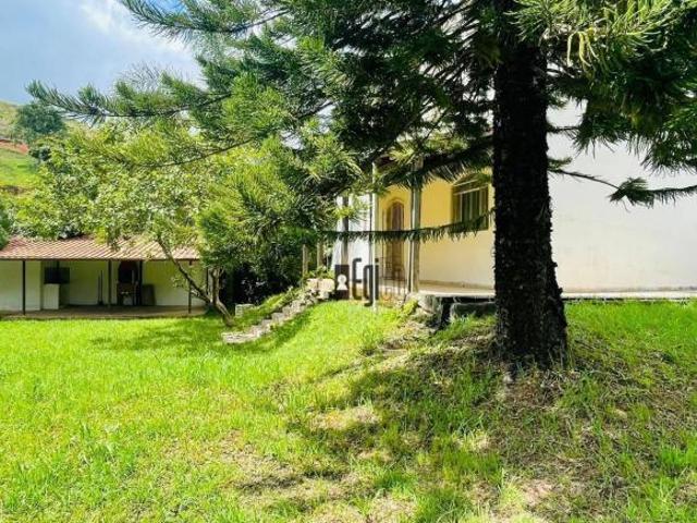 Chácara com 4 dormitórios à venda, 1128 m² por R$ 449.900,00 Grama Juiz de Fora/MG