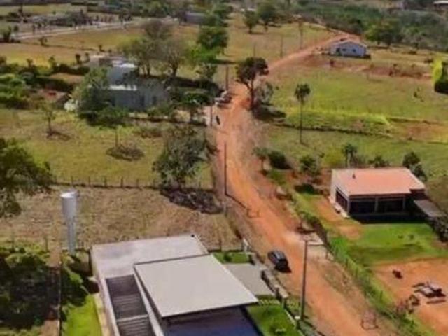 Chácara com 4 dormitórios à venda 1287 m² Terra Santa Trindade/GO
