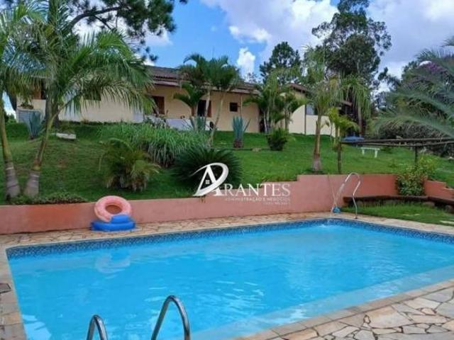 Chácara com 4 dormitórios à venda, 1200 m² por R$ 825.000,00 Maracanã Jarinu/SP
