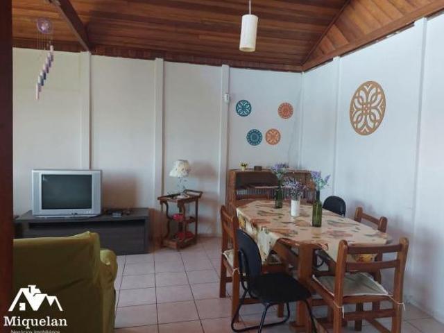 Chácara com 4 dormitórios à venda, 150 m² Vivendas do Engenho D Água