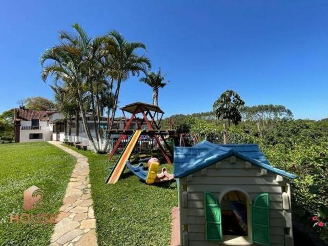 Chácara com 4 dormitórios à venda, 17297 m² por R$ 1.600.000,00 Chácaras Copaco Arujá/SP