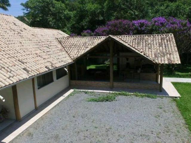 Chácara com 4 dormitórios à venda, 20000 m² por R$ 2.500.000,00 Jardim Costão Santa Branca/SP