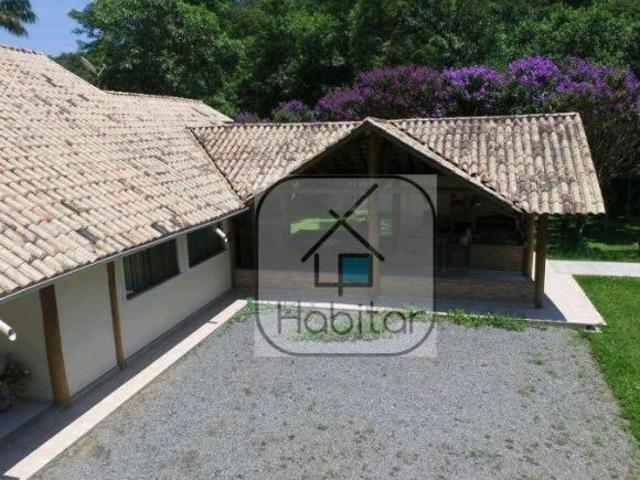 Chácara com 4 dormitórios à venda, 20000 m² por R$ 2.500.000,00 Jardim Costão Santa Branca/SP