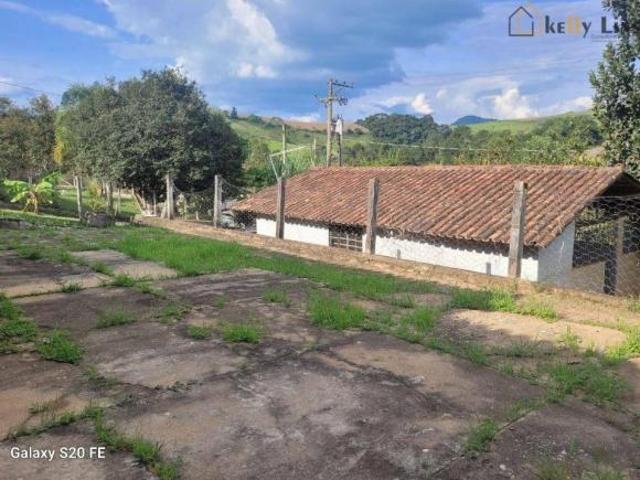Chácara com 4 dormitórios à venda, 2000 m² por R$ 250.000,00 Socorro Socorro/SP
