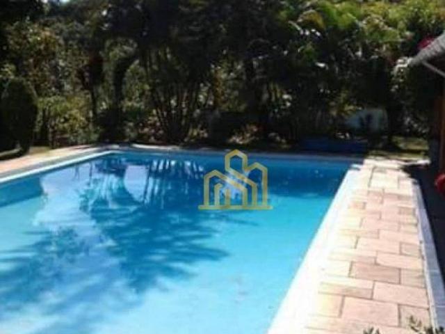 Chácara com 4 dormitórios à venda, 3000 m² por R$ 1.500.000,00 Chacara Val Paraiso Atibaia/SP