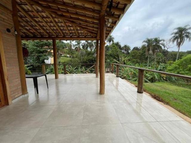Chácara com 4 dormitórios à venda, 5000 m² por R$ 2.050.000,00 Estância Figueira Branca Campo Li