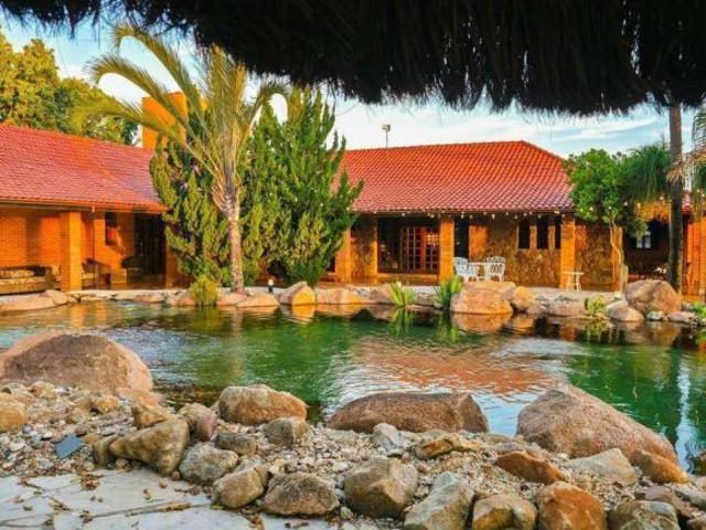 Chácara com 4 dormitórios à venda, 5000 m² por R$ 2.700.000,00 Estância da Colina Salto/SP