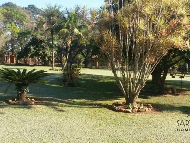 Chácara com 4 dormitórios à venda, 5000 m² por R$ 999.000,00 Estância Ubaitaba Boituva/SP