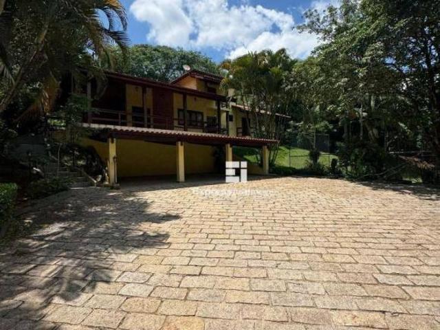 Chácara com 4 dormitórios à venda, 5800 m² por R$ 1.900.000,00 Moenda Itatiba/SP
