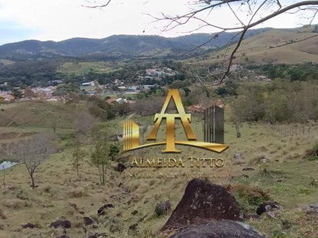 Chácara com 4 dormitórios à venda, 68789 m² por R$ 1.350.000,00 Amparo Amparo/SP