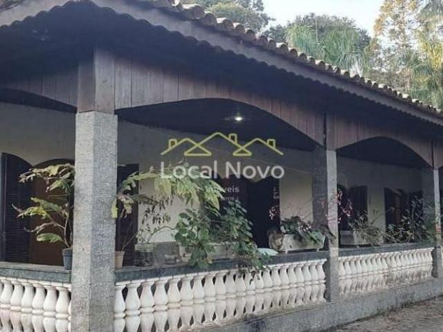 Chácara com 4 dormitórios à venda, 7000 m² por R$ 1.500.000,00 Chácaras Copaco Arujá/SP