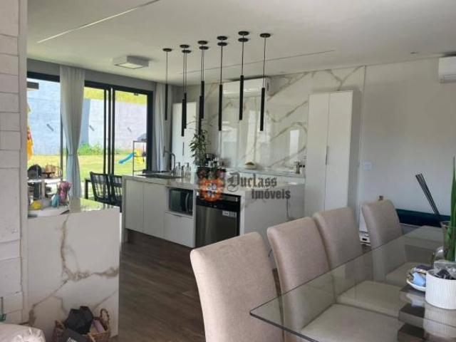 Chácara com 4 dormitórios à venda, 720 m² por R$ 1.350.000,00 Estância Santa Maria do Portão Ati