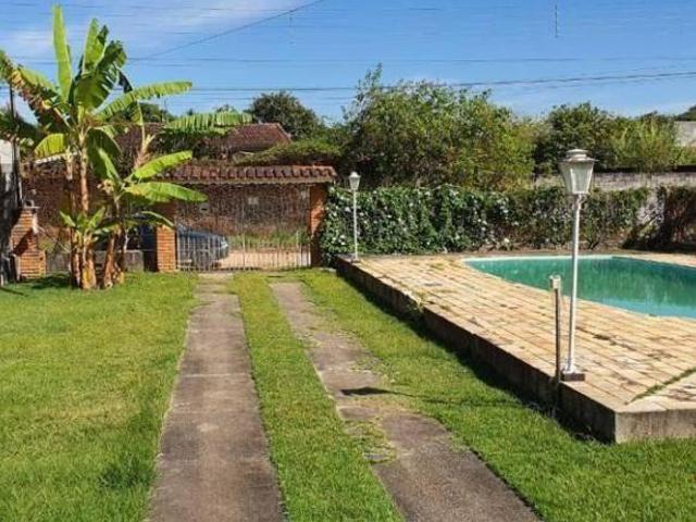 Chácara com 4 dormitórios à venda, no Jardim Kanimar em Atibaia/SP CH0176