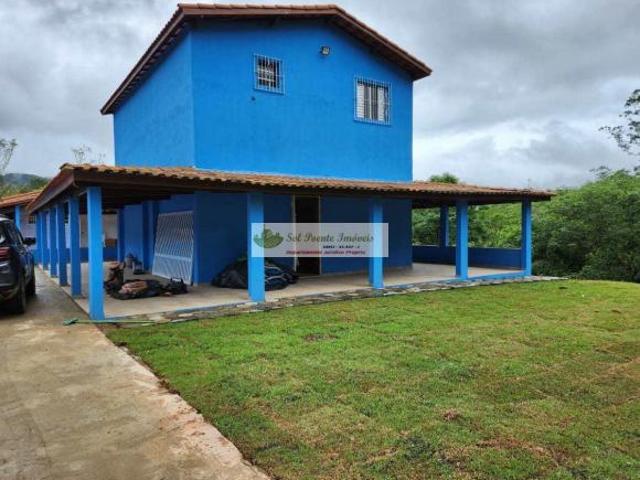 Chácara com 4 dorms, Centro, Pedro de Toledo R$ 650 mil, Cod: 247