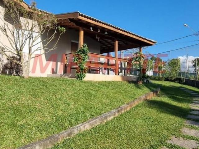 Chácara com 4 quartos