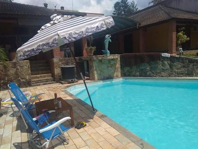 Chácara com 4 quartos à venda, 1000 m² por R$ 1.500.000 Jardim Brisa Atibaia/SP