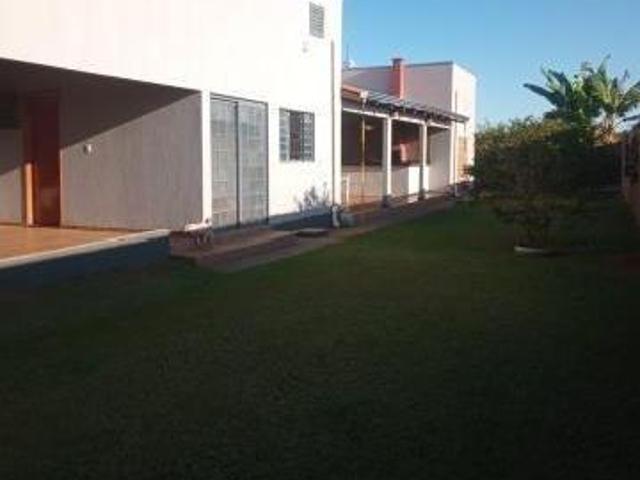 Chácara com 4 quartos à venda, Condomínio Golden Village Uberlândia/MG