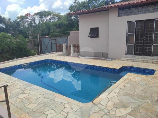 Chácara com 4 quartos à venda em Chácara companheiros SP