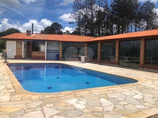 Chácara com 4 quartos à venda em Loteamento Rancho Maringá I SP