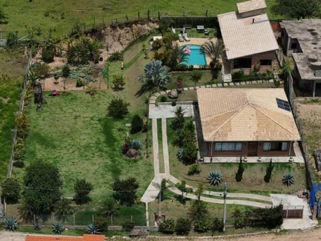 Chácara com 4 Quartos e 6 banheiros à Venda, 2.000 m² por R$ 1.250.000 Cód. ch2538