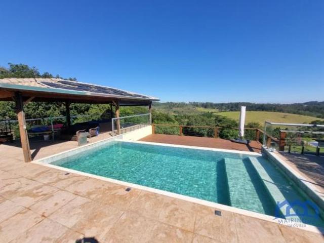 Chácara com 4 Quartos e 3 banheiros à Venda, 1.000 m² por R$ 1.490.000 Cód. ch2770