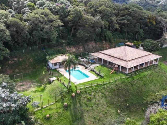 Chácara com 4 Quartos e 3 banheiros à Venda, 5.240 m² por R$ 1.650.000 Cód. ps350