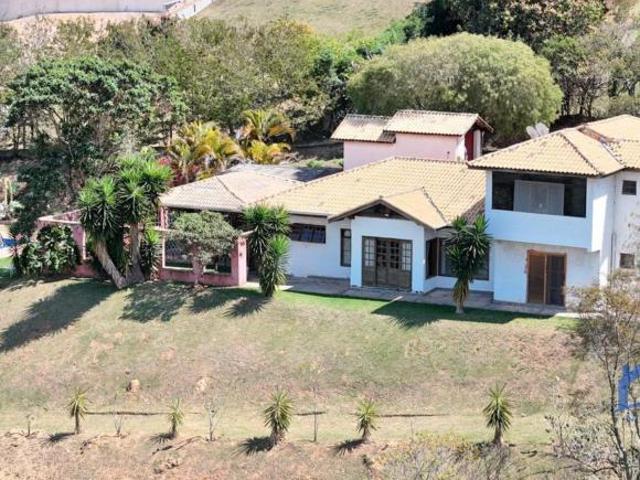 Chácara com 4 Quartos e 3 banheiros à Venda, 7.200 m² por R$ 1.800.000 Cód. ps305