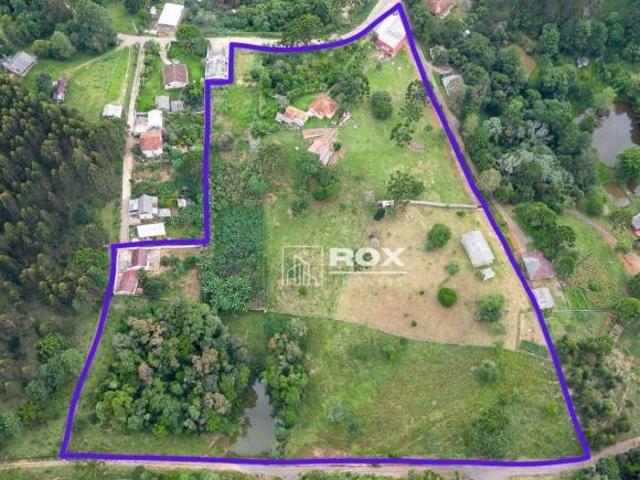Chácara com 4 residencias + 1 ponto comercial à venda, 34.360 m² por R$ 3.800.000 Palmitalzinho