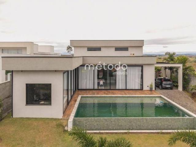 Chácara à venda, 1022 m² por R$ 1.900.000,00 Condomínio Lago Dourado Jacareí/SP