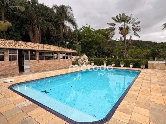 Chácara com 5 quartos à venda, 1108 m² por R$ 3.000.000 Centro Guararema/SP