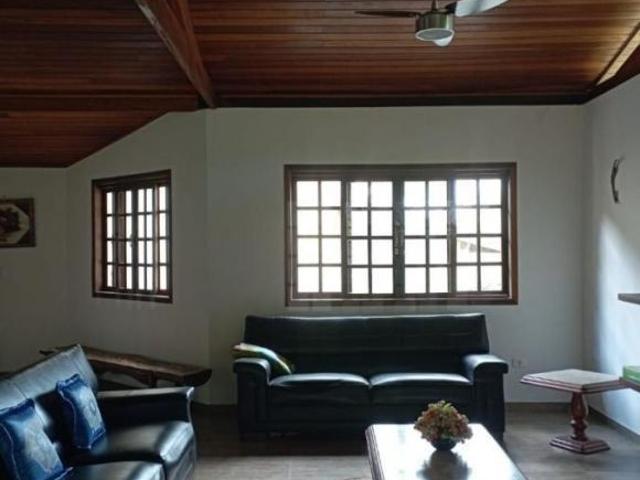 Chácara com 5 dormitórios à venda, 14 m² por R$ 2.180.000 Parque Agrinco Guararema/SP