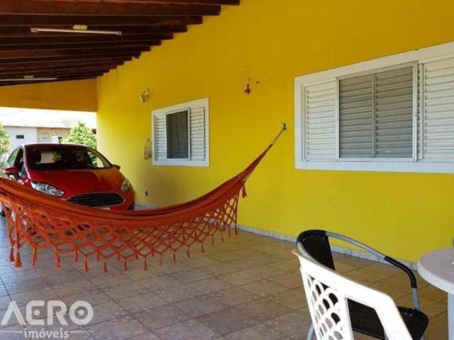 Chácara com 5 dormitórios à venda, 21000 m² por R$ 800.000,00 Rural Arealva/SP