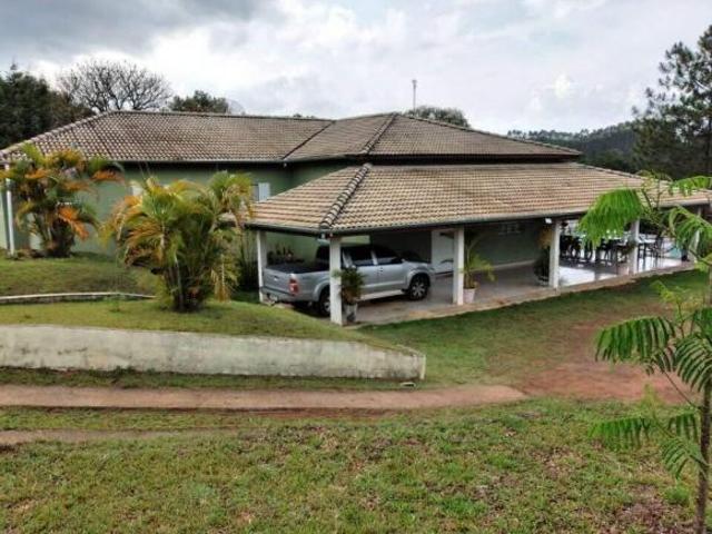 Chácara com 5 dormitórios à venda, 5000 m² por R$ 1.900.000,00 Parque Agrinco Guararema/SP