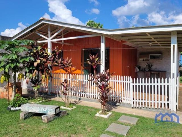 Chácara com 5 Quartos e 3 banheiros à Venda, 1.000 m² por R$ 450.000 Cód. ch2240