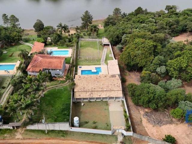 Chácara com 5 Quartos e 3 banheiros à Venda, 2.000 m² por R$ 1.150.000 Cód. ch2704