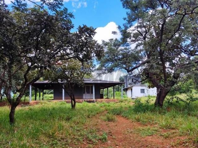 Chácara com 5.069m² à Venda em Luziânia GO | Casa Principal 167m² + Casa de Apoio 48m²