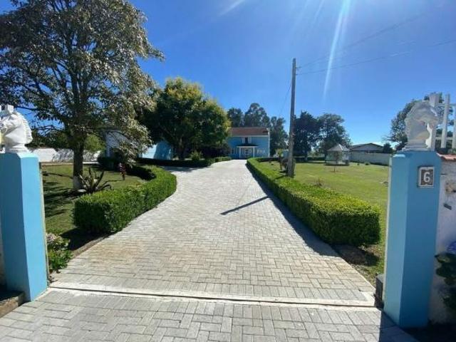 Chácara com 5.000m² 2 quartos, à venda, no bairro Campo Largo da Roseira em São José dos Pinhais