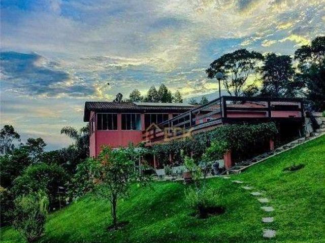 Chácara com 6 dormitórios à venda, 2300 m² por R$ 1.375.000 Bairro Alto Igaratá/SP
