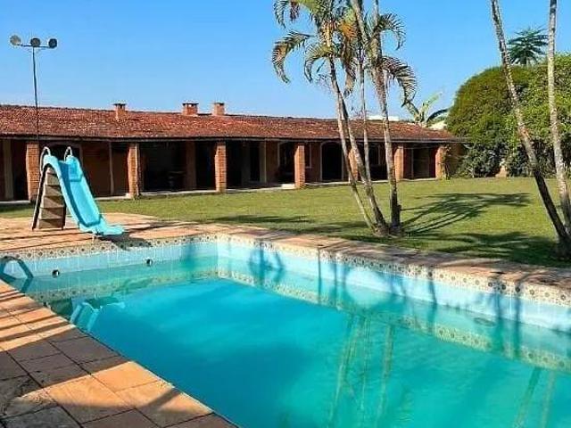 Chácara com 6 dormitórios à venda, 3000 m² por R$ 1.500.000 Condomínio Piccolo Paese Salto/SP