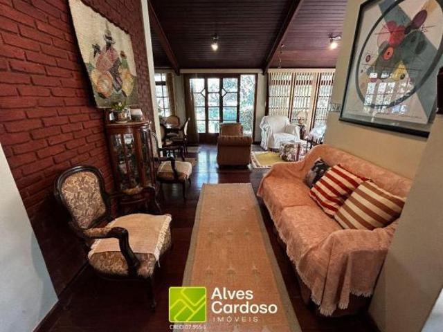 Chácara com 6 dormitórios à venda, 7200 m² por R$ 1.800.000,00 Horto Ivan Atibaia/SP