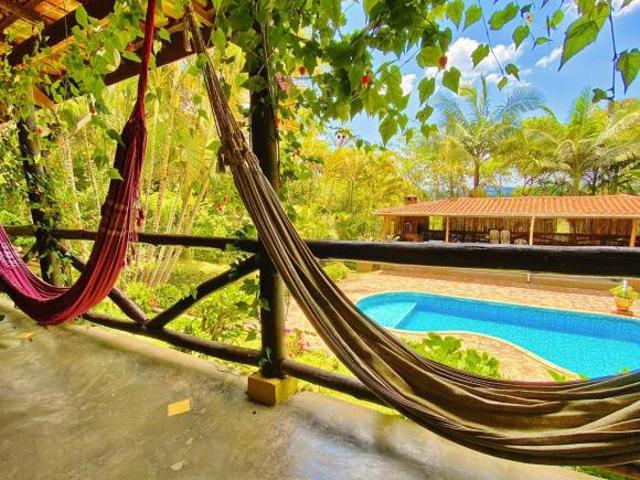 Chácara com 6 dormitórios e piscina aquecida