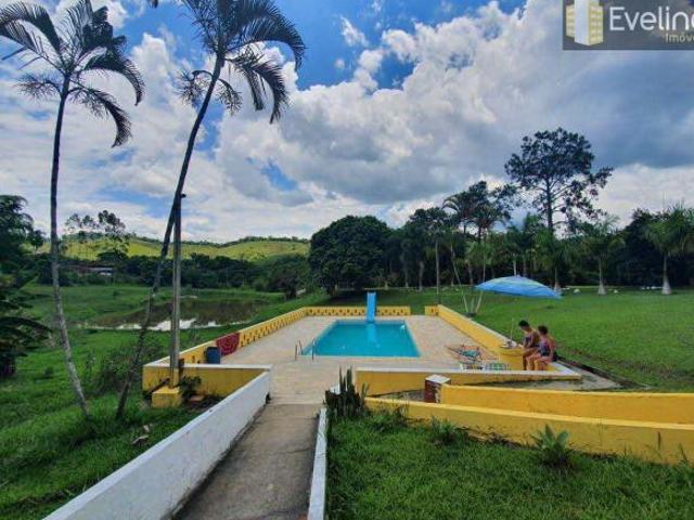 Chácara com 6 dorms, Estância Porto Velho, Jacareí R$ 3.5 mi, Cod: 3668