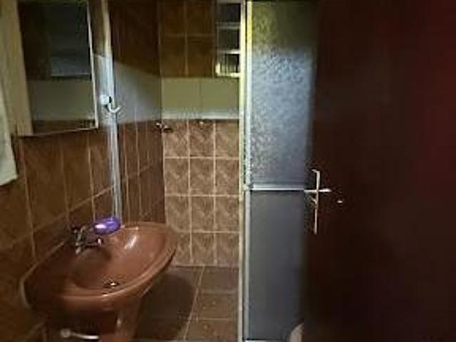 Chácara com 7 dormitórios à venda, 3300 m² por R$ 350.000,00 Barragem São Paulo/SP